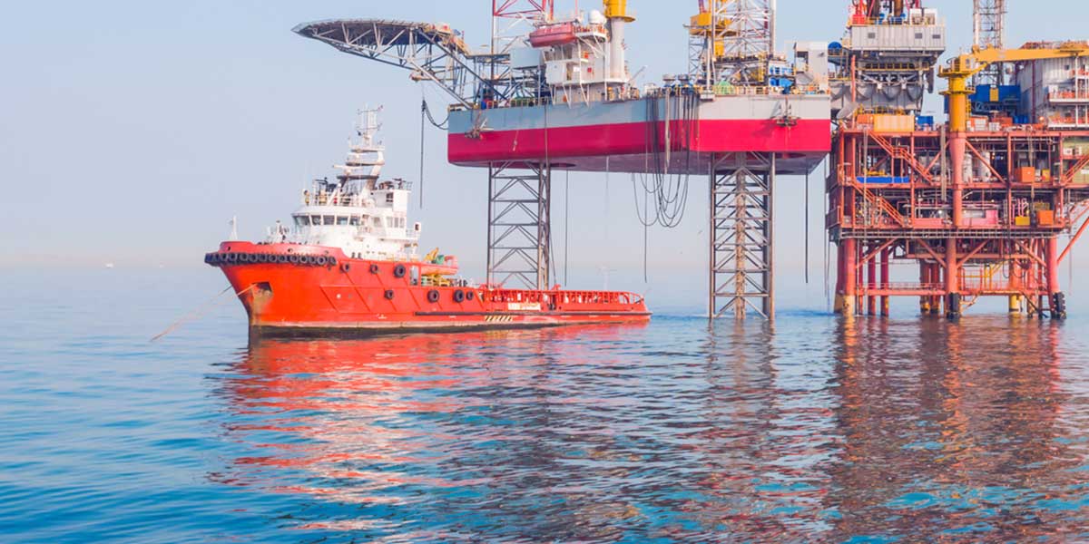 What are the differences between ICE Brent and NYMEX WTI Futures?